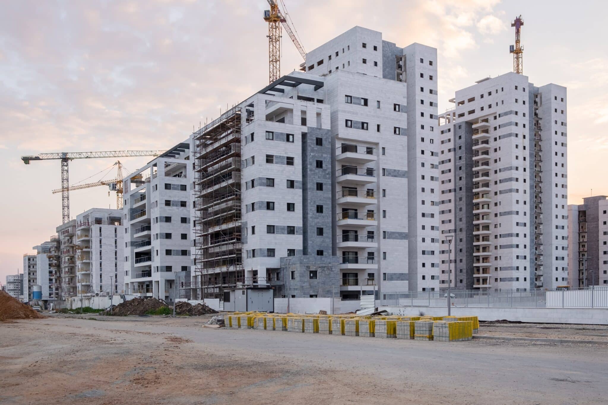 Unsold Apartments Record Surpasses 86,000