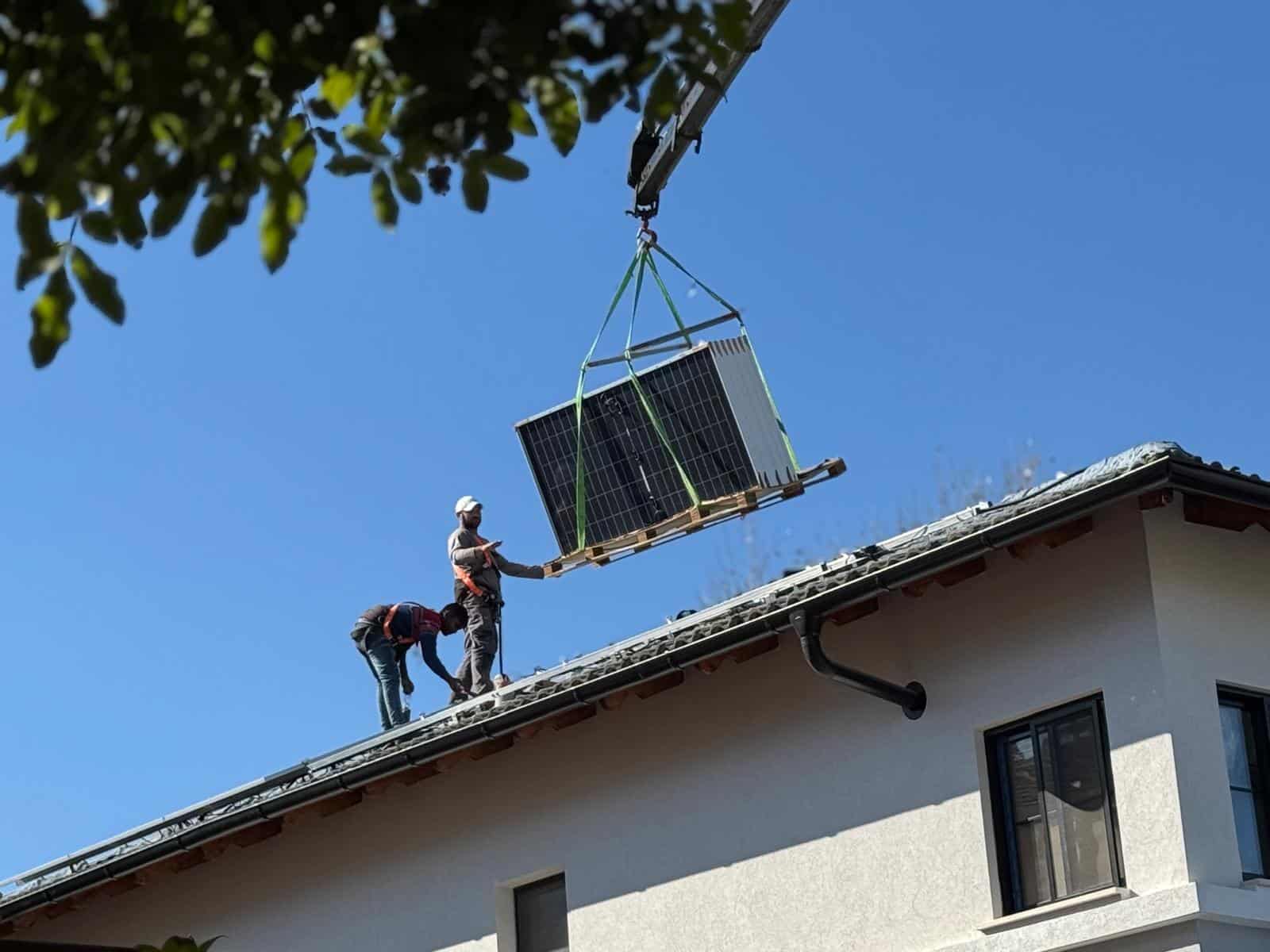 Rooftop Solar Panel Requirement Now in Effect